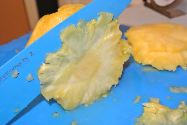 How to Make Pineapple Flowers | Baking, Recipes and Tutorials - The ...